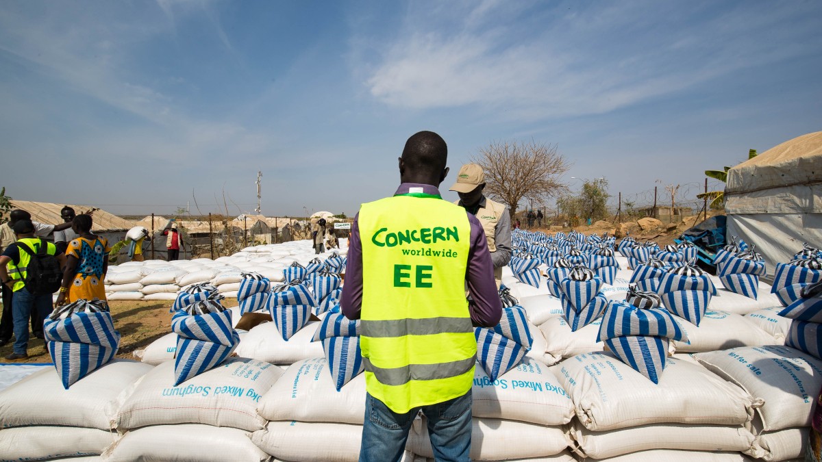 Five things to know about conflict and hunger on World Humanitarian Day ...